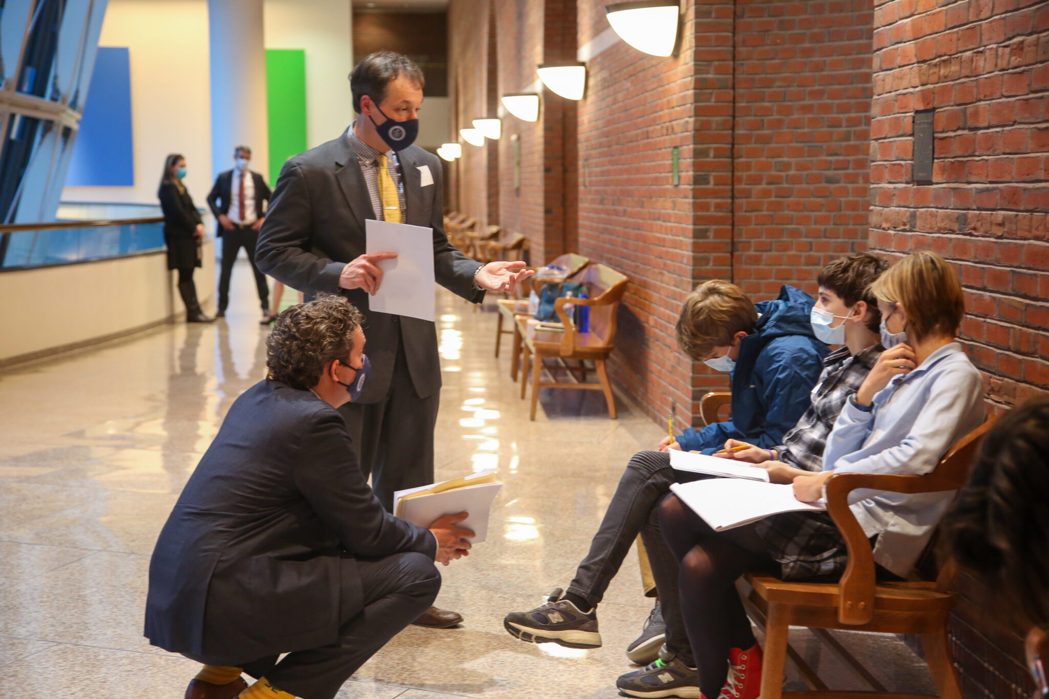 Mock Trial & Mock Appeal Program – Discovering Justice